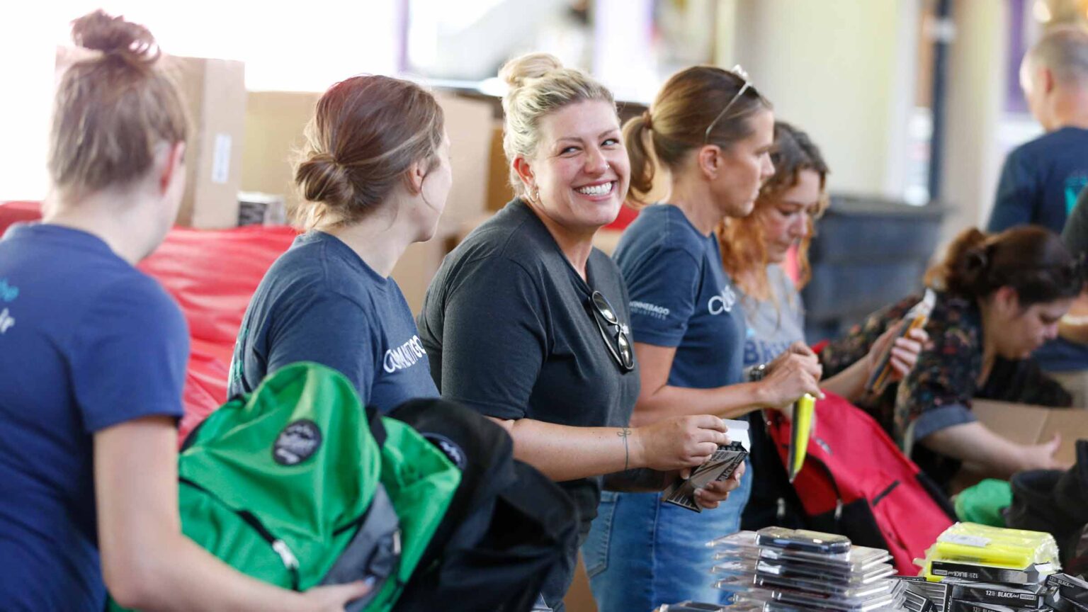 Volunteer With Us | Greater Twin Cities United Way